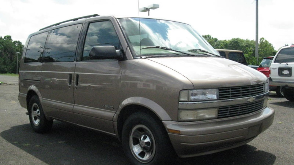 Chevrolet Astro II 4.3 бензиновый 2001 | Chevy Astro AWD 262 на DRIVE2