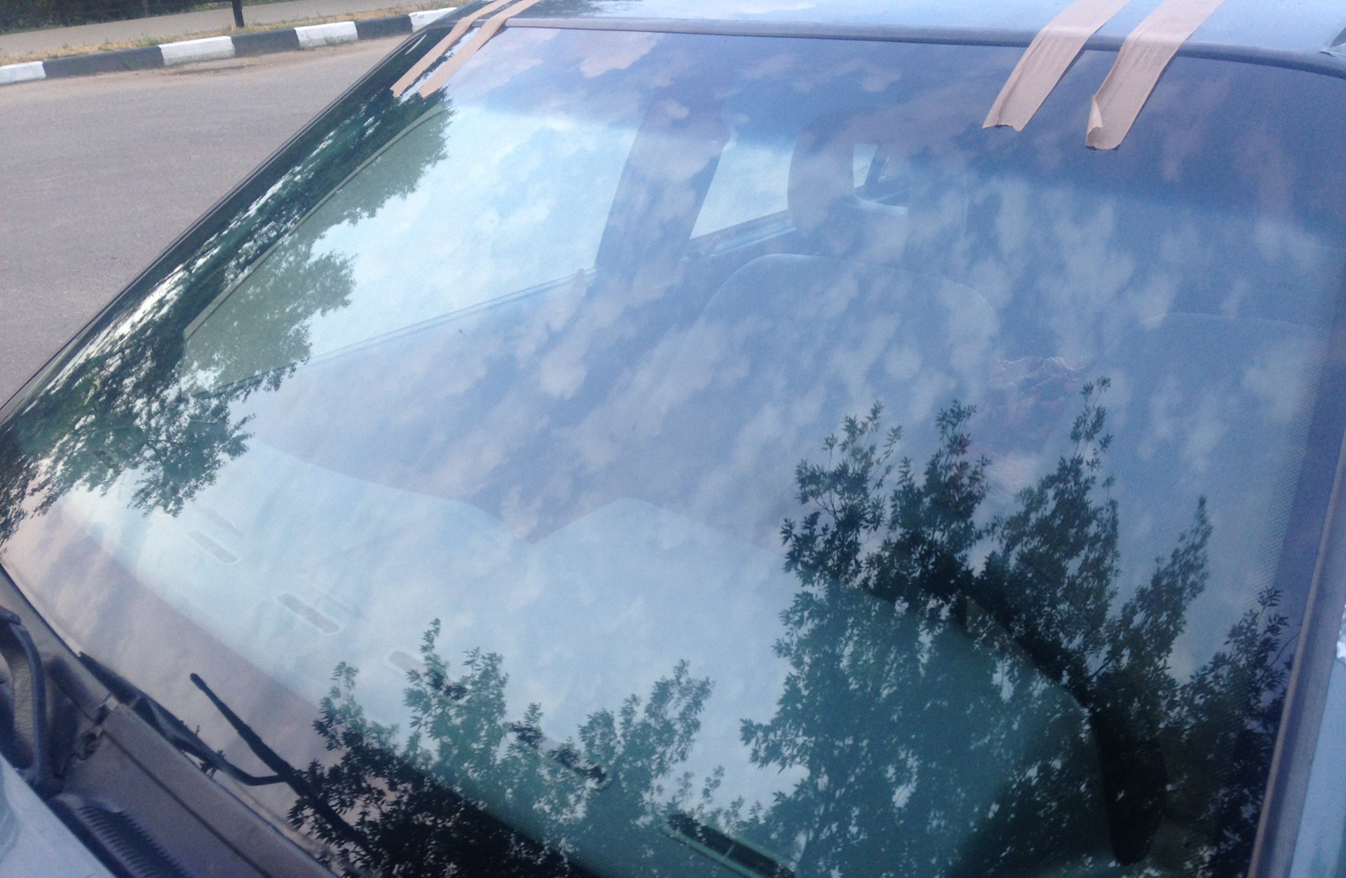 Замена лобового стекла на BENSON LAMISHIELD — Daewoo Nexia (2G), 1,5 л ...