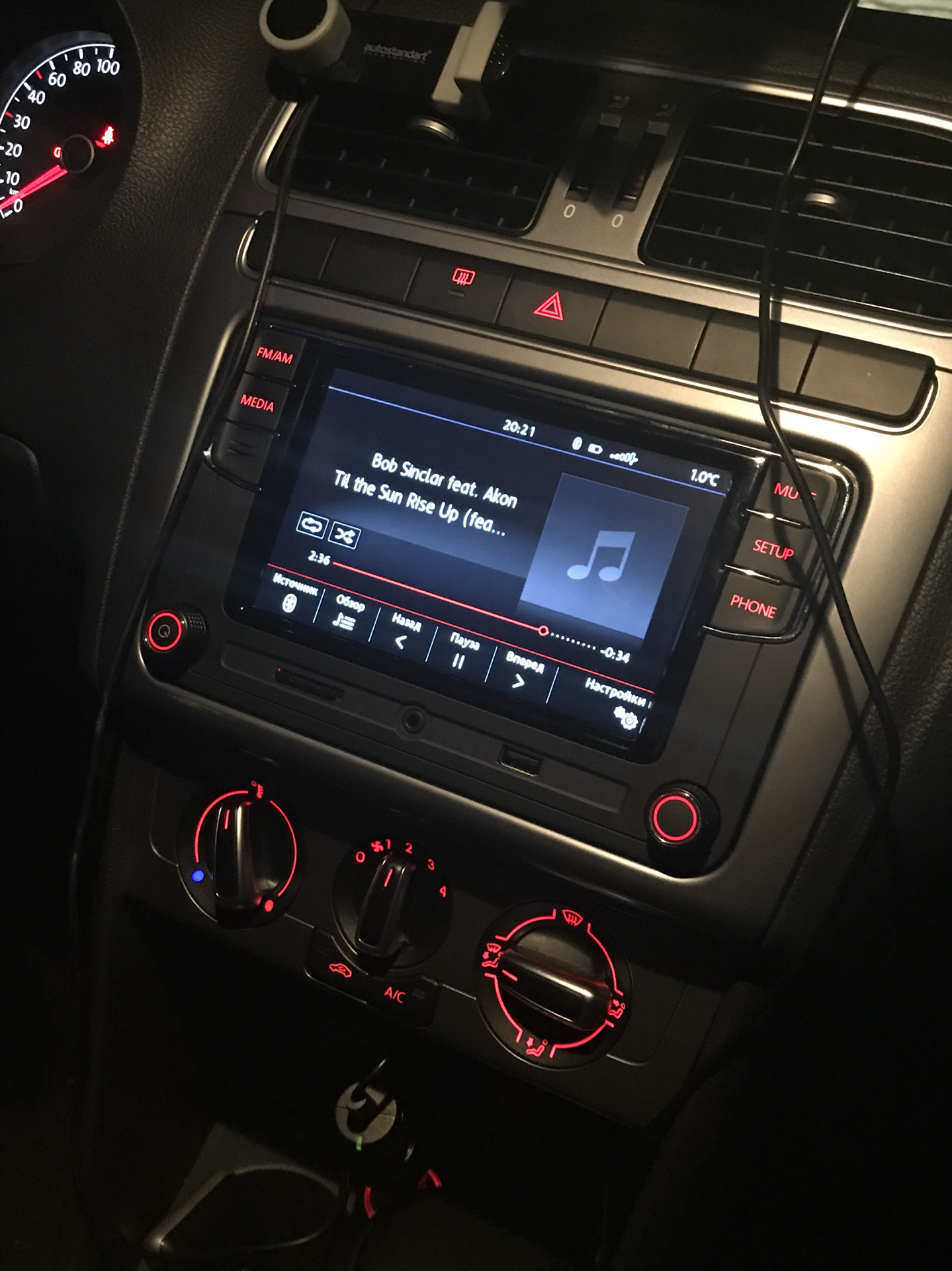 RCD 330 plus — Volkswagen Polo Sedan, 1,6 л, 2016 года | автозвук | DRIVE2