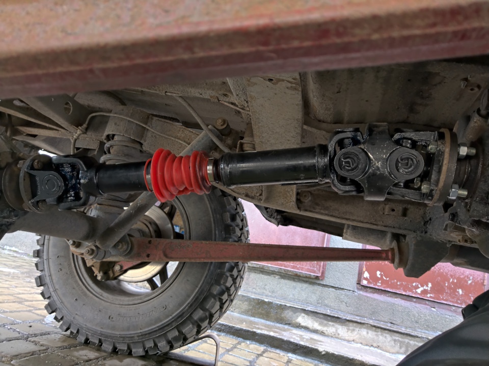 Поставил кардан на зад с двойным шарниром Гука от redBTR — УАЗ 469, 2,5 л, 1985 года ...