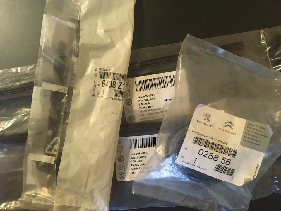 Замена прокладки крышки маслозаливной горловины, форсунки и резинок ...