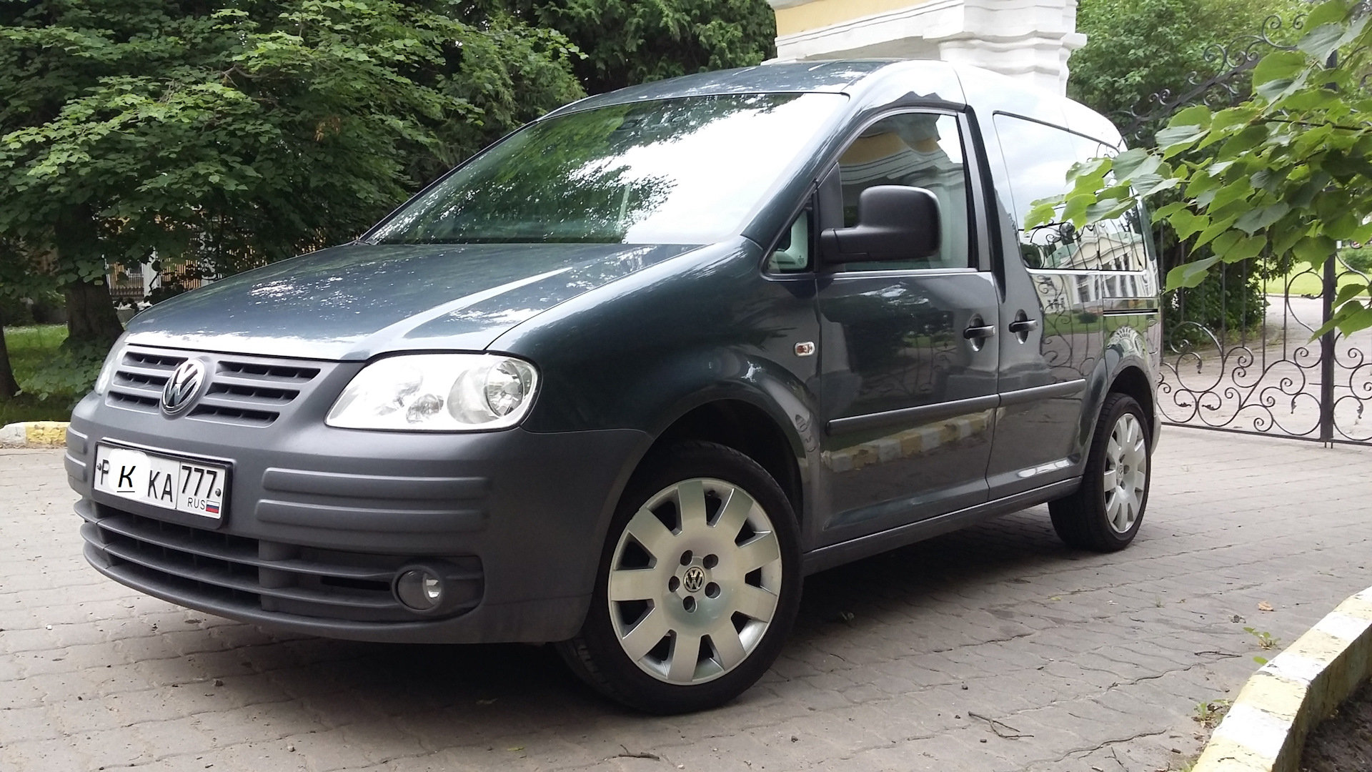 Чешки Ronal. — Volkswagen Caddy (3G), 1,9 л, 2009 года | тюнинг | DRIVE2