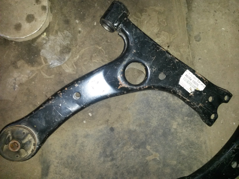 4806805070 Рычаг подвески TOYOTA LEXUS | Запчасти на DRIVE2