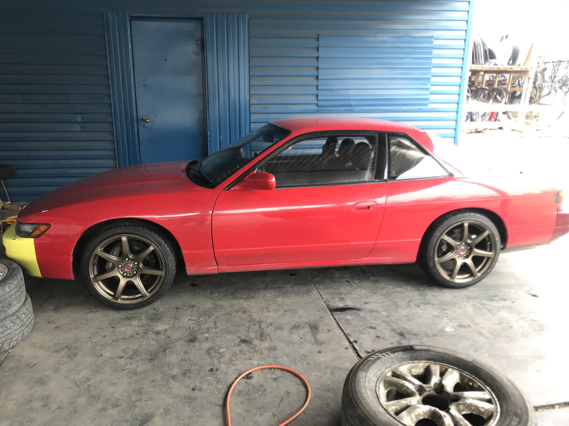 Пит стоп смена резины! — Nissan Silvia (S13), 1,8 л, 1988 года | колёсные диски | DRIVE2