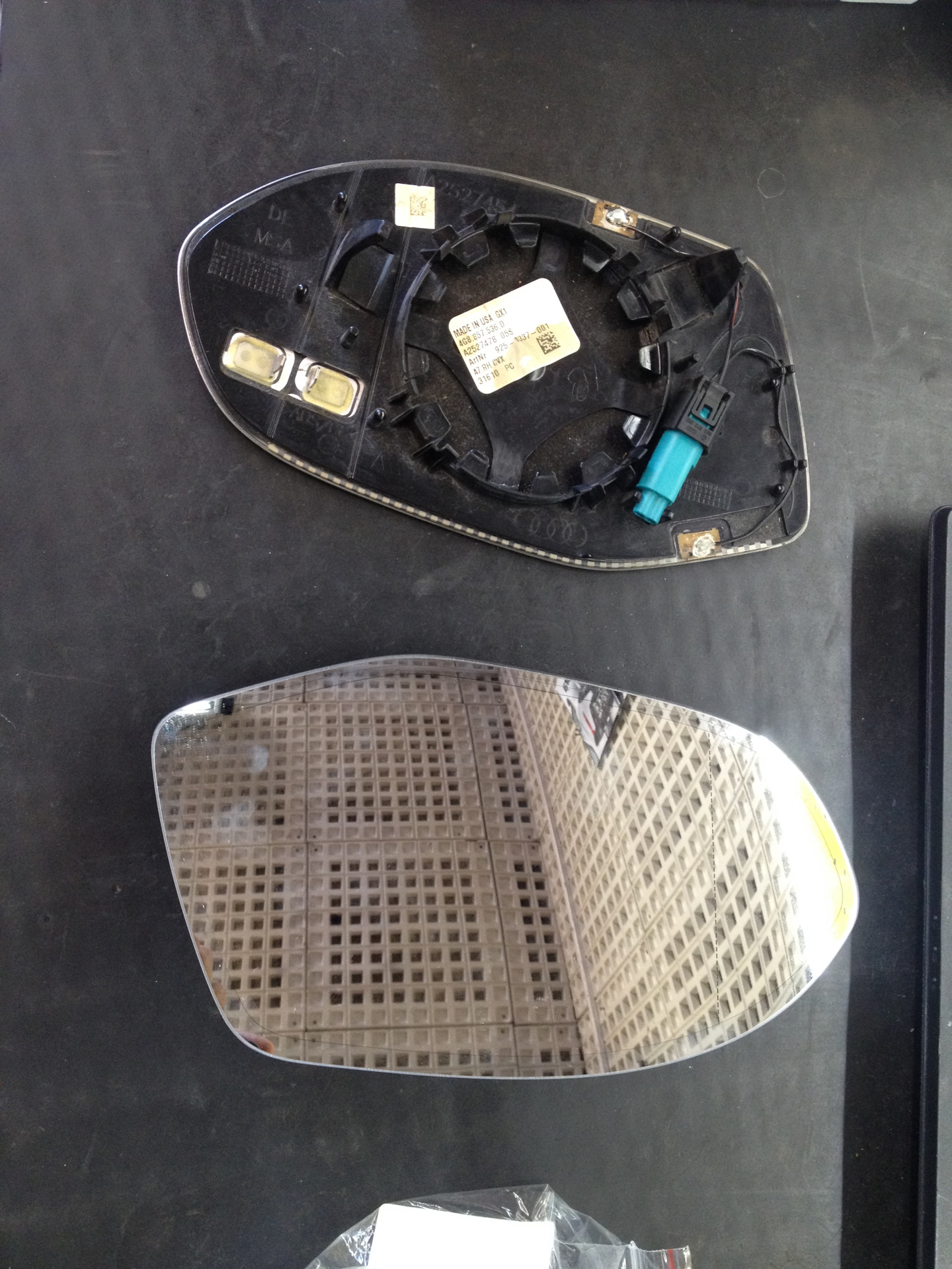 Наружные зеркала с автозатемнением — Audi A7 Sportback (1G), 3 л, 2012 ...