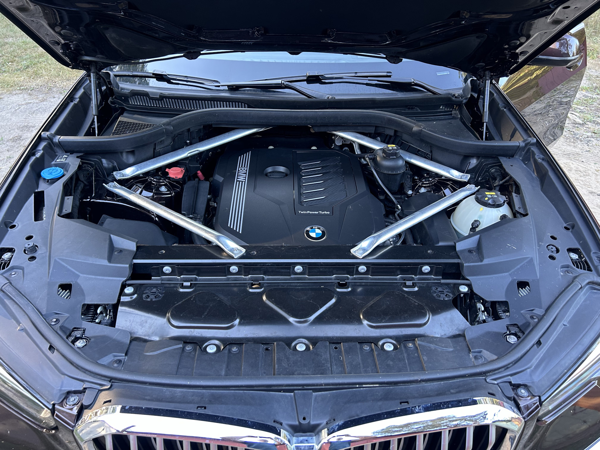Мойка подкапотного пространства — BMW X5 (G05), 3 л, 2019 года ...