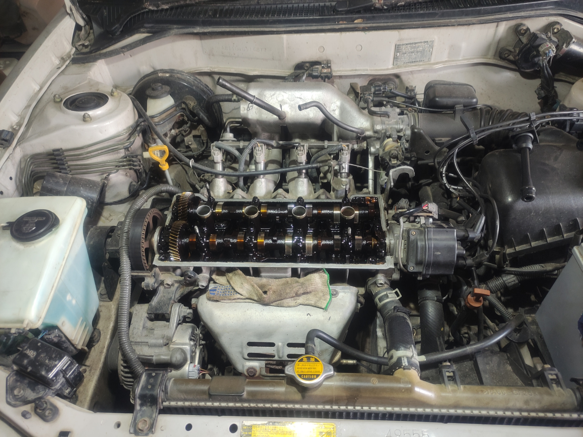 Замена клапанной крышки — Toyota Corolla (110), 1,5 л, 1996 года ...