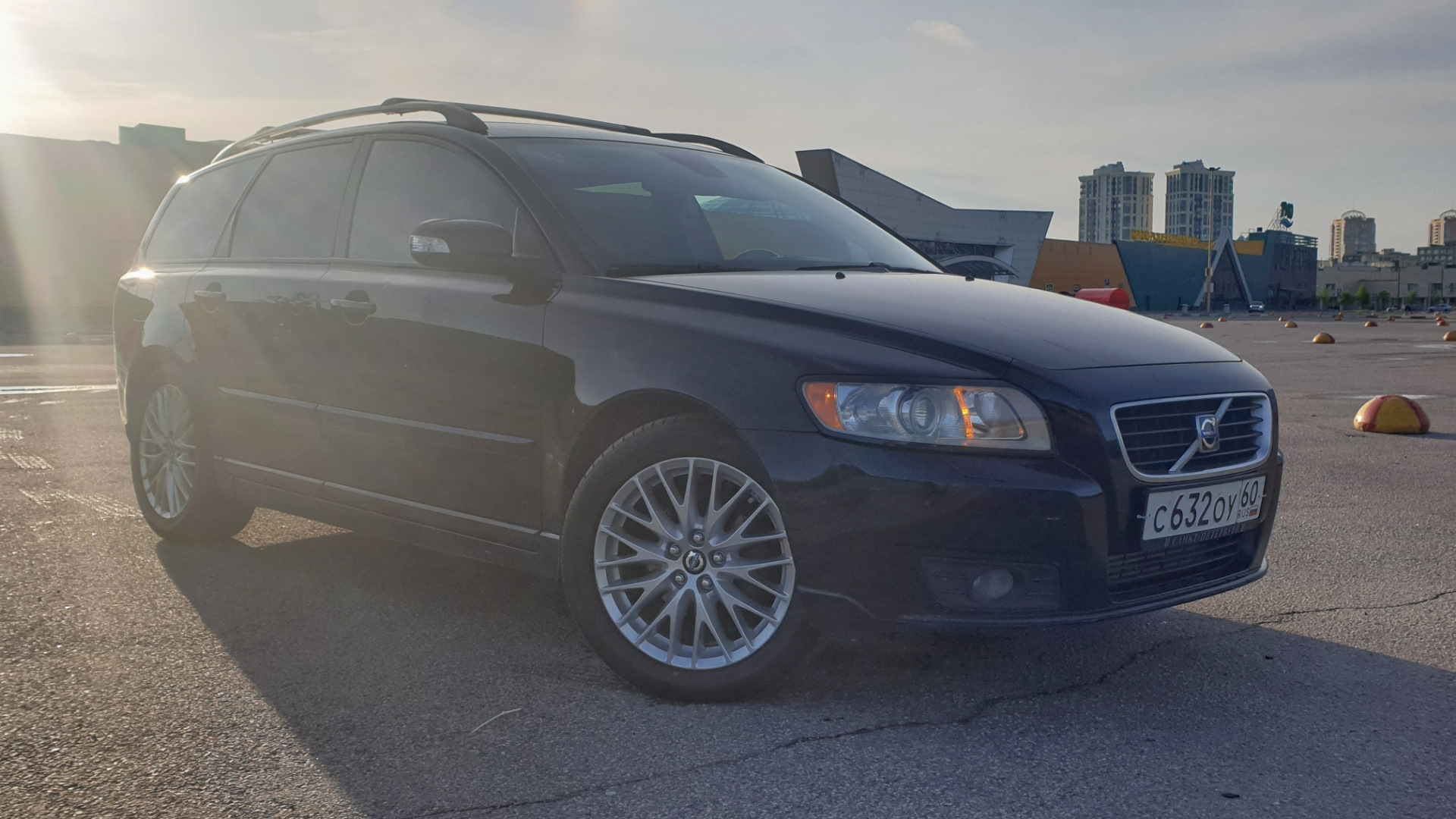 Кто рано встаёт, тому шиномонтаж диски отдает — Volvo V50, 1,6 л, 2009 года | колёсные диски ...