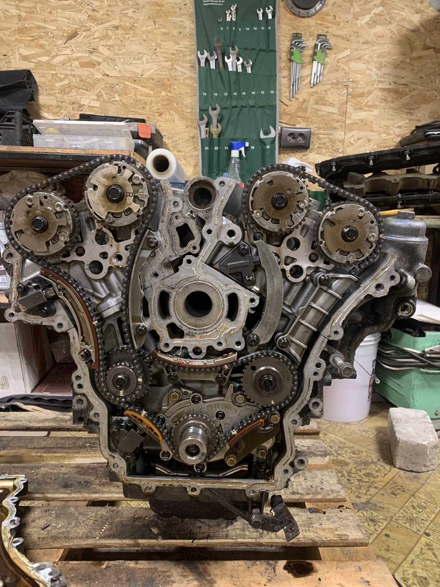 Первая проблема! — Cadillac CTS (2G), 3,6 л., 2008 года | визит на ...