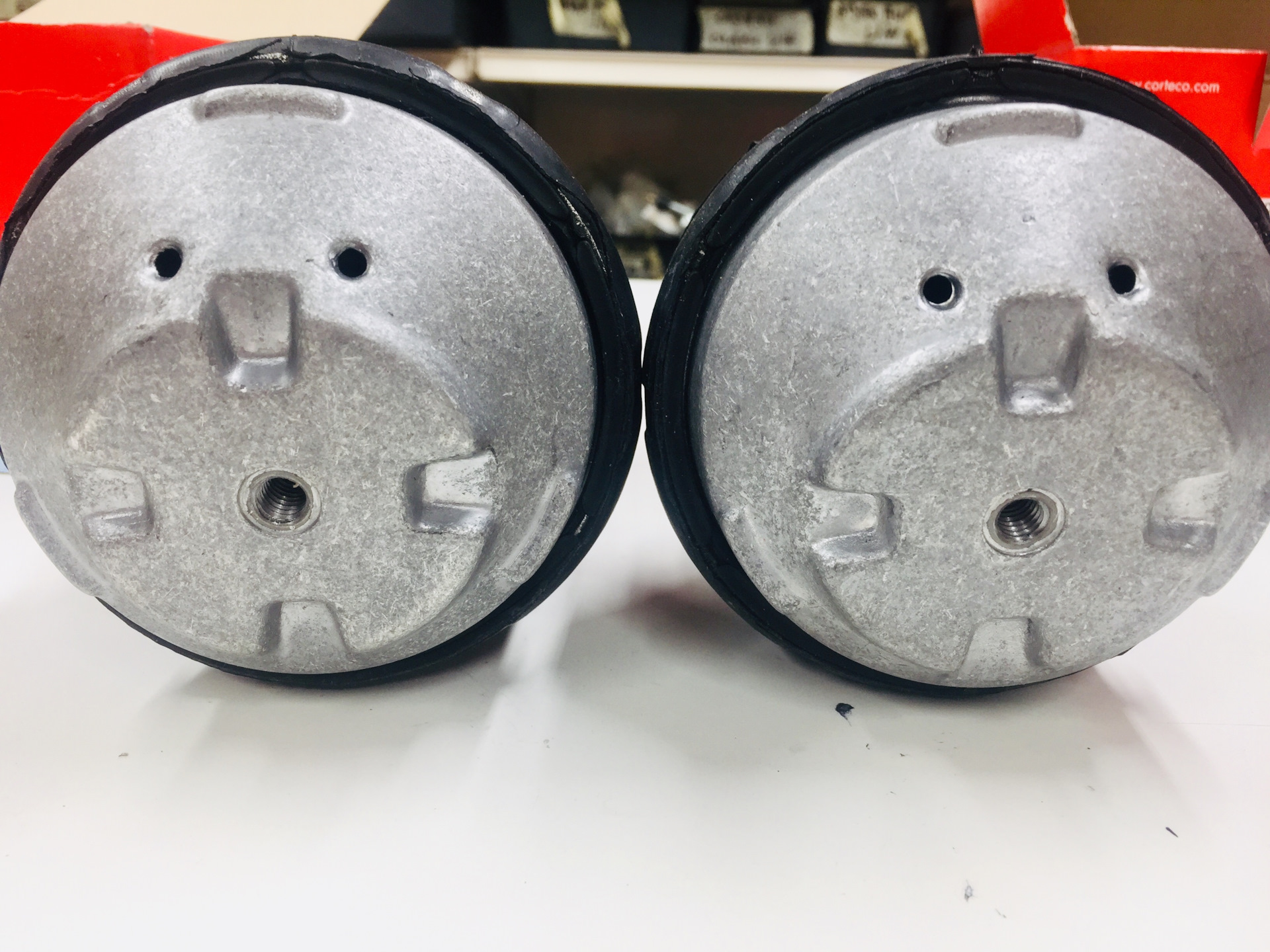 Подушки двигателя, акпп — Mercedes-Benz E-Class (W210), 4,3 л, 1998 ...