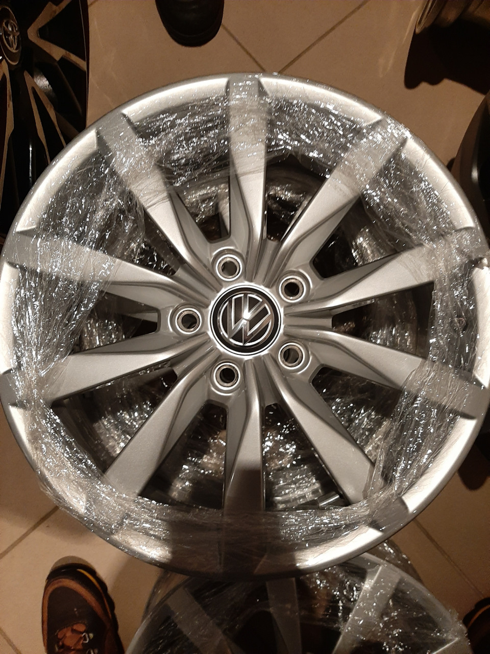 Покупка дисков Dijon r17 vw — Volkswagen Golf Mk6, 1,2 л, 2012 года ...