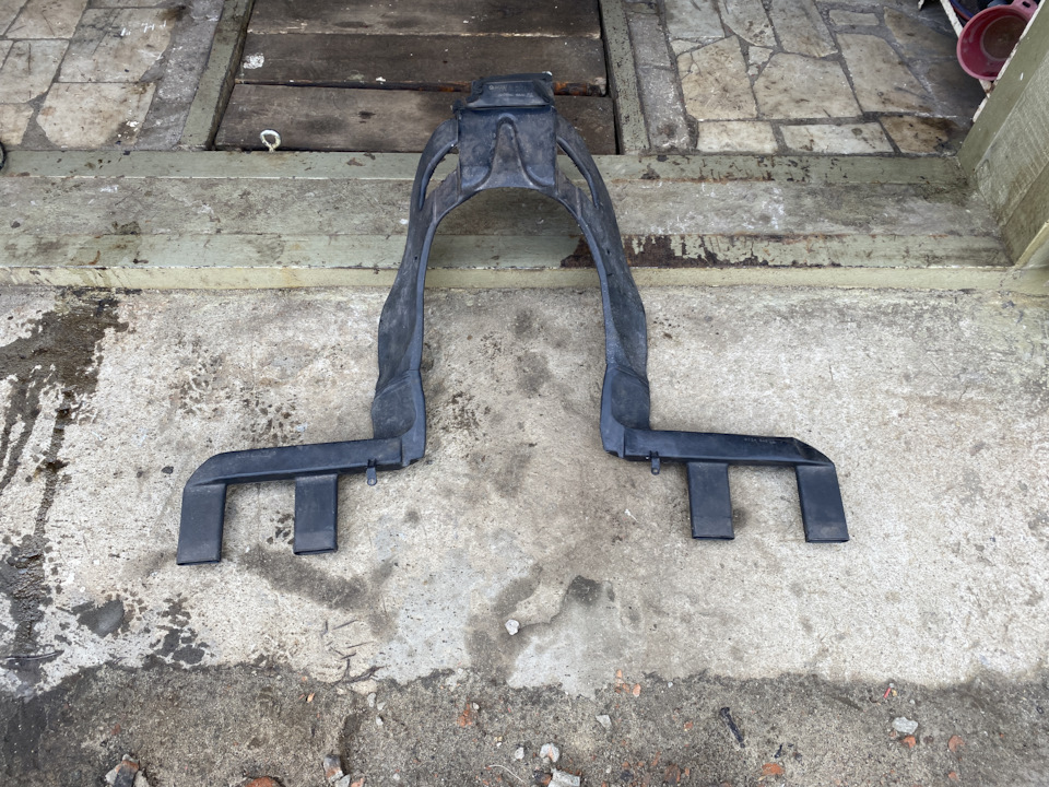 Замена моторного масла — Volvo XC70 III, 3,2 л, 2008 года | визит на ...