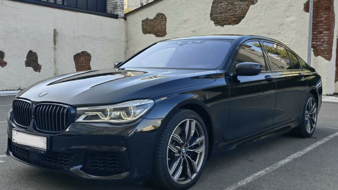 BMW 7 series (G11/G12) 6.6 бензиновый 2018 | M760Li V12 на DRIVE2