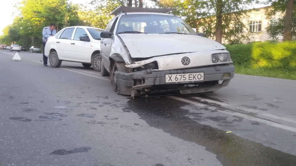 Замена клапана заливной горловины топливного бака. 1711510 — Ford Focus ...