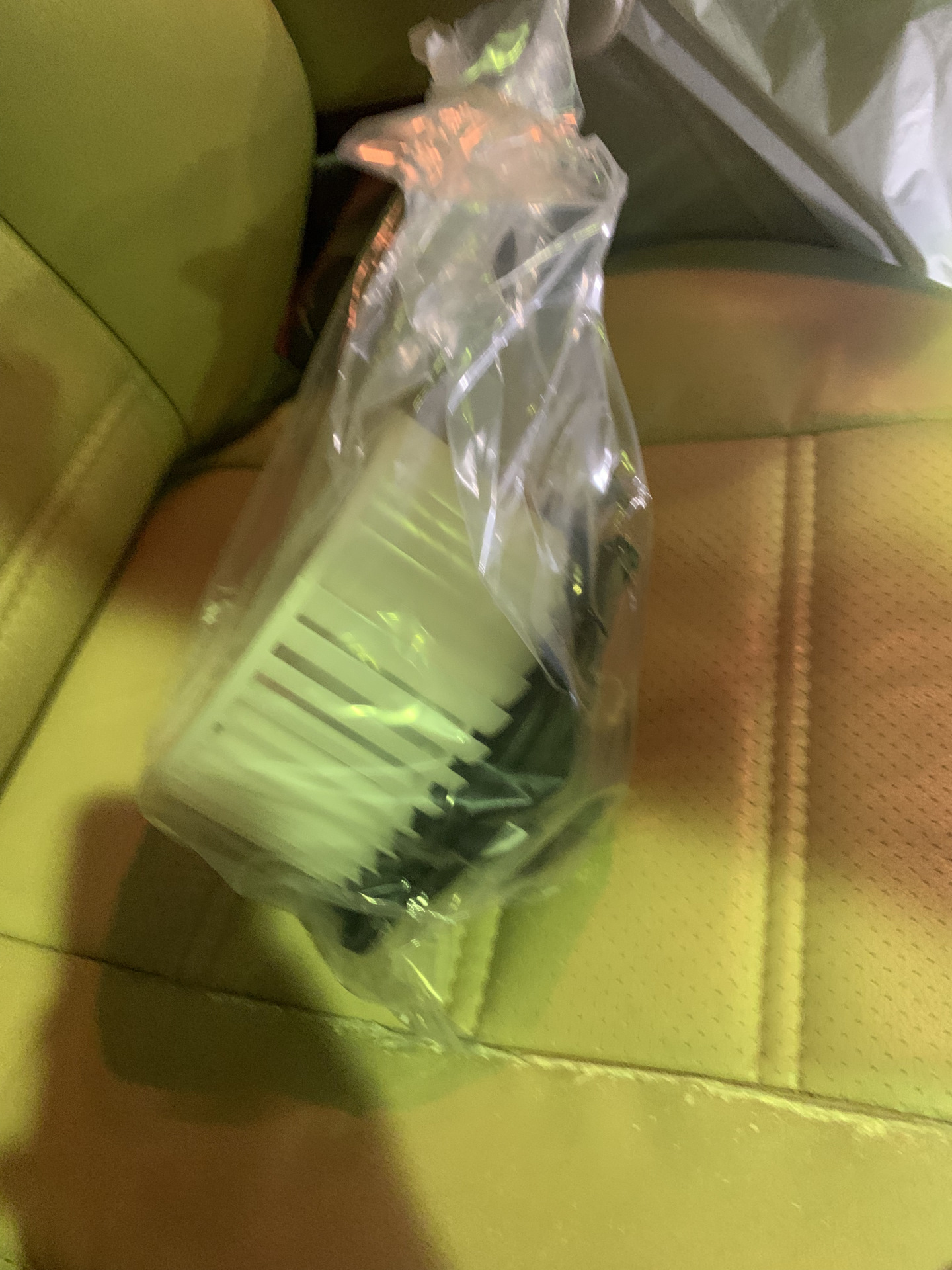 Замена моторчика печки — Hyundai Grand Starex, 2,5 л, 2009 года ...