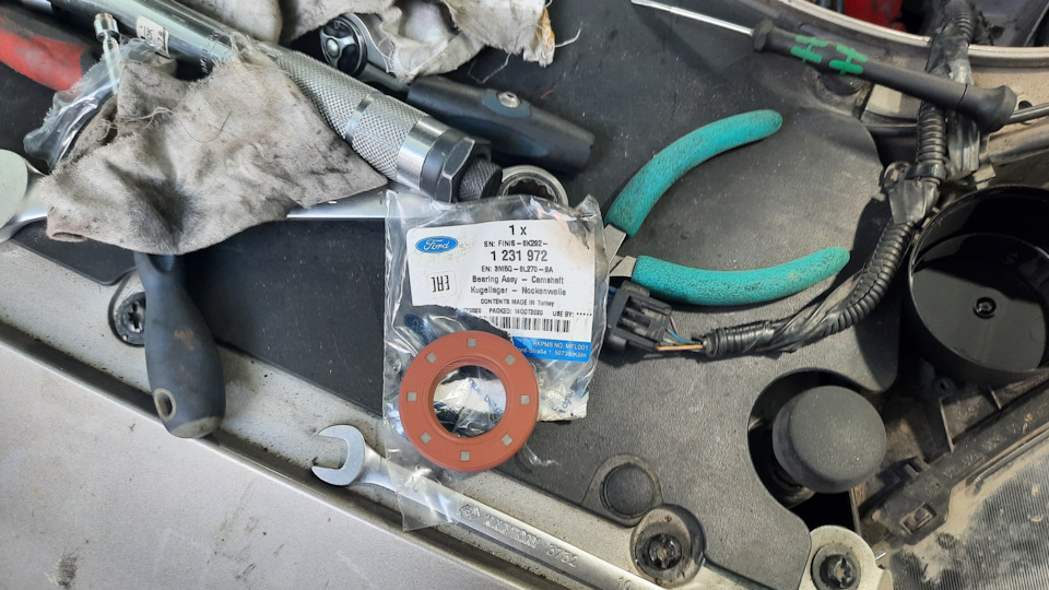 1231972 Сальник распредвала передний / 2,0 Duratorq-DI Ford | Запчасти ...