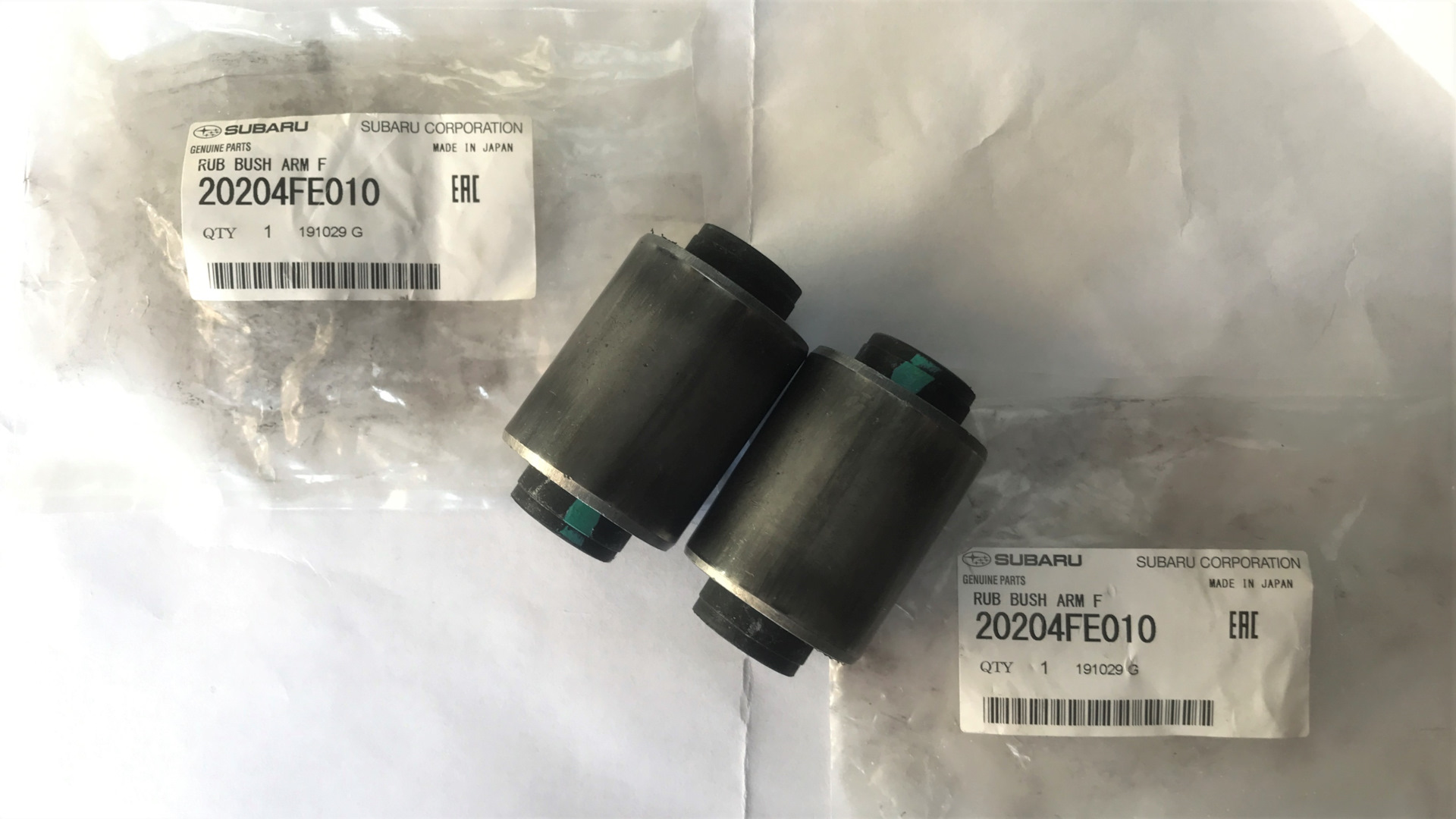 Красные STI-перевёртыши в круг — Subaru Impreza WRX (GD/GG), 2 л, 2001 ...