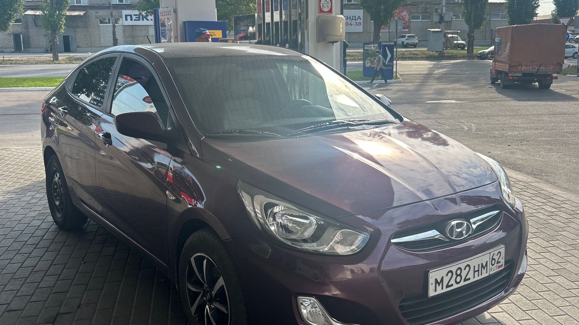 Hyundai Solaris (1G) 1.6 бензиновый 2011 | на DRIVE2