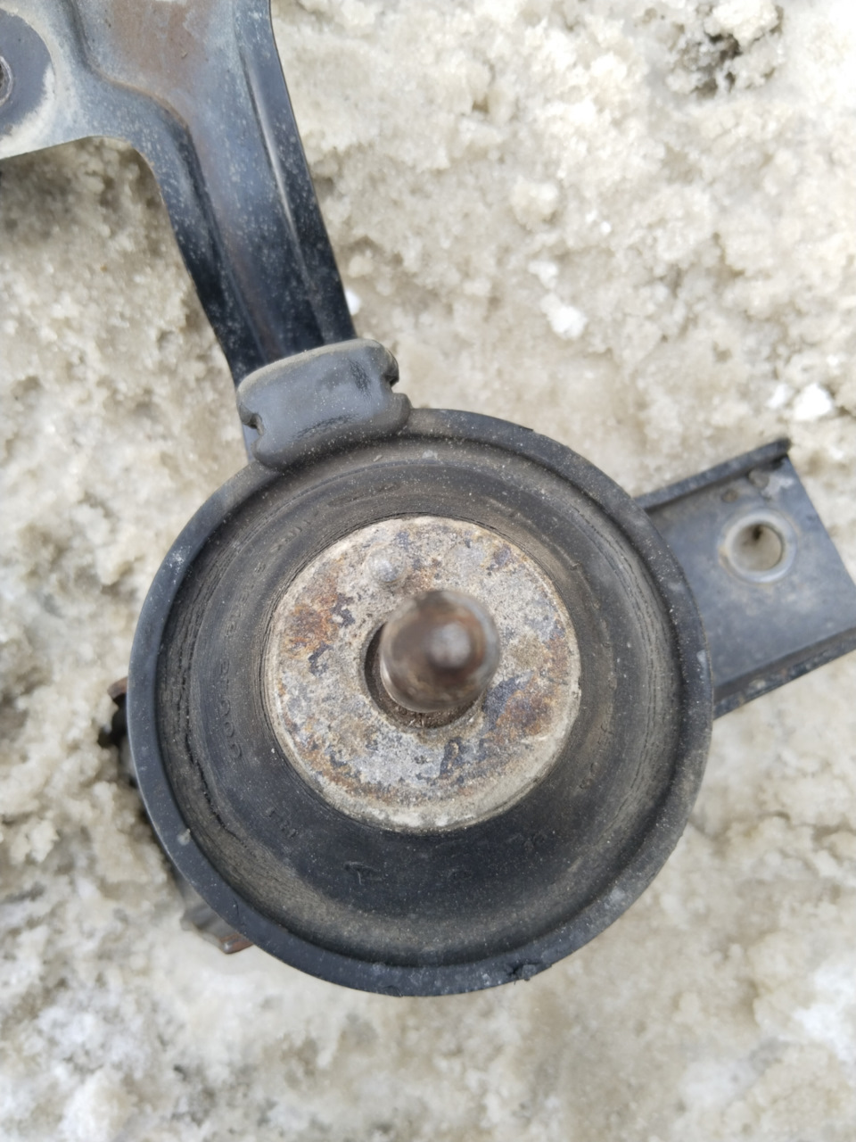 Замена подушки двигателя — Hyundai Elantra (3G), 1,6 л, 2005 года ...