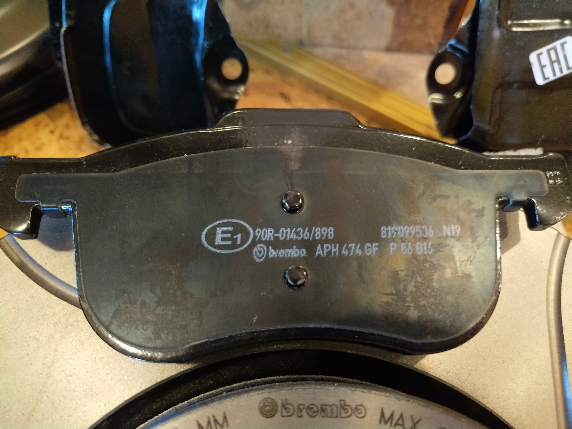 Подготовка ревизии тормозов или BREMBO тест! — Volvo S60 (1G), 2,4 л ...