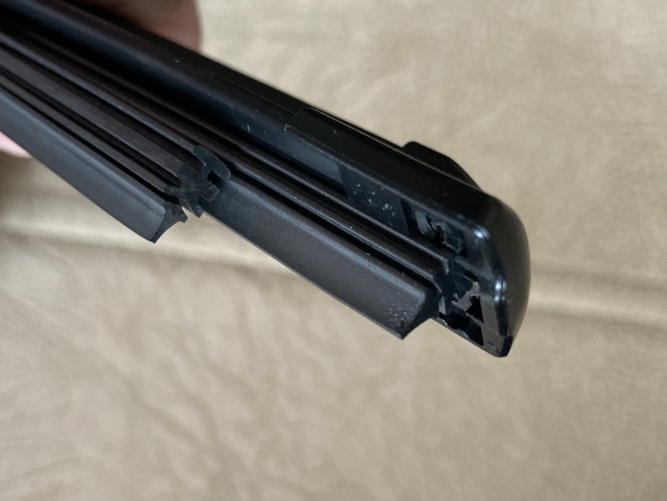 Оригинальные щетки стеклоочистителя VAG и резинки к ним. — Audi Q5 (2G ...