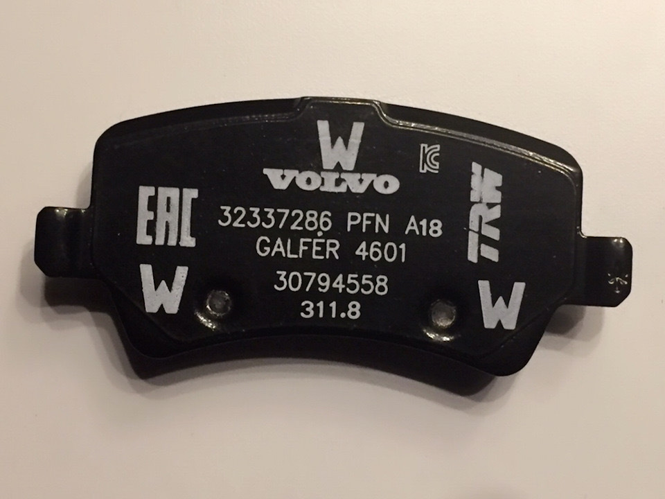 Ребилд тормозов задней оси. Влага в моторчике (актуаторе) стояночного ...