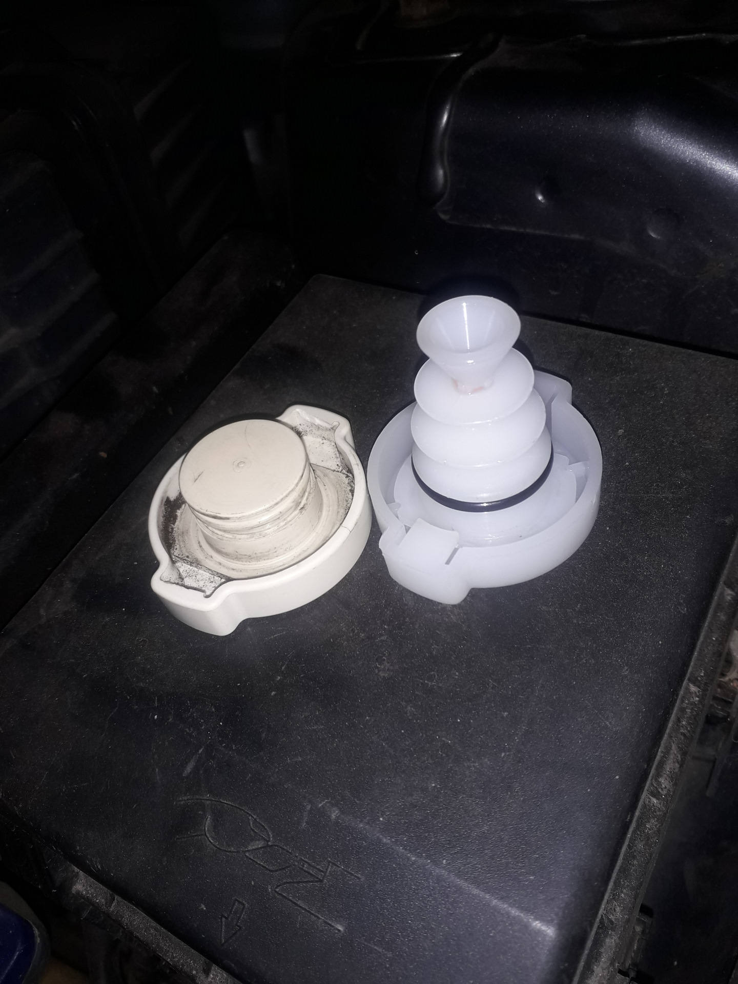 крышка гура — Mitsubishi Lancer IX, 1,6 л, 2005 года | своими руками ...