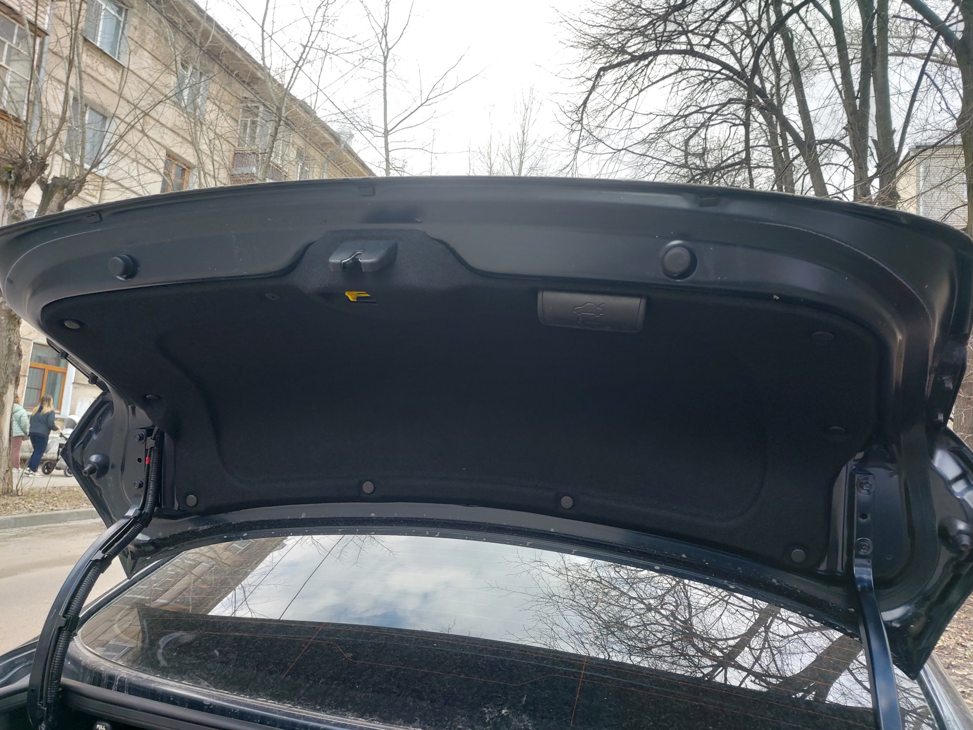 Обивка крышки багажника — KIA Cerato (3G), 1,6 л, 2017 года | тюнинг ...