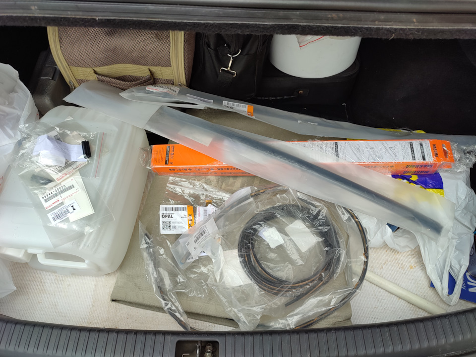 Пора прозреть — Lexus IS II, 2,5 л, 2006 года | расходники | DRIVE2