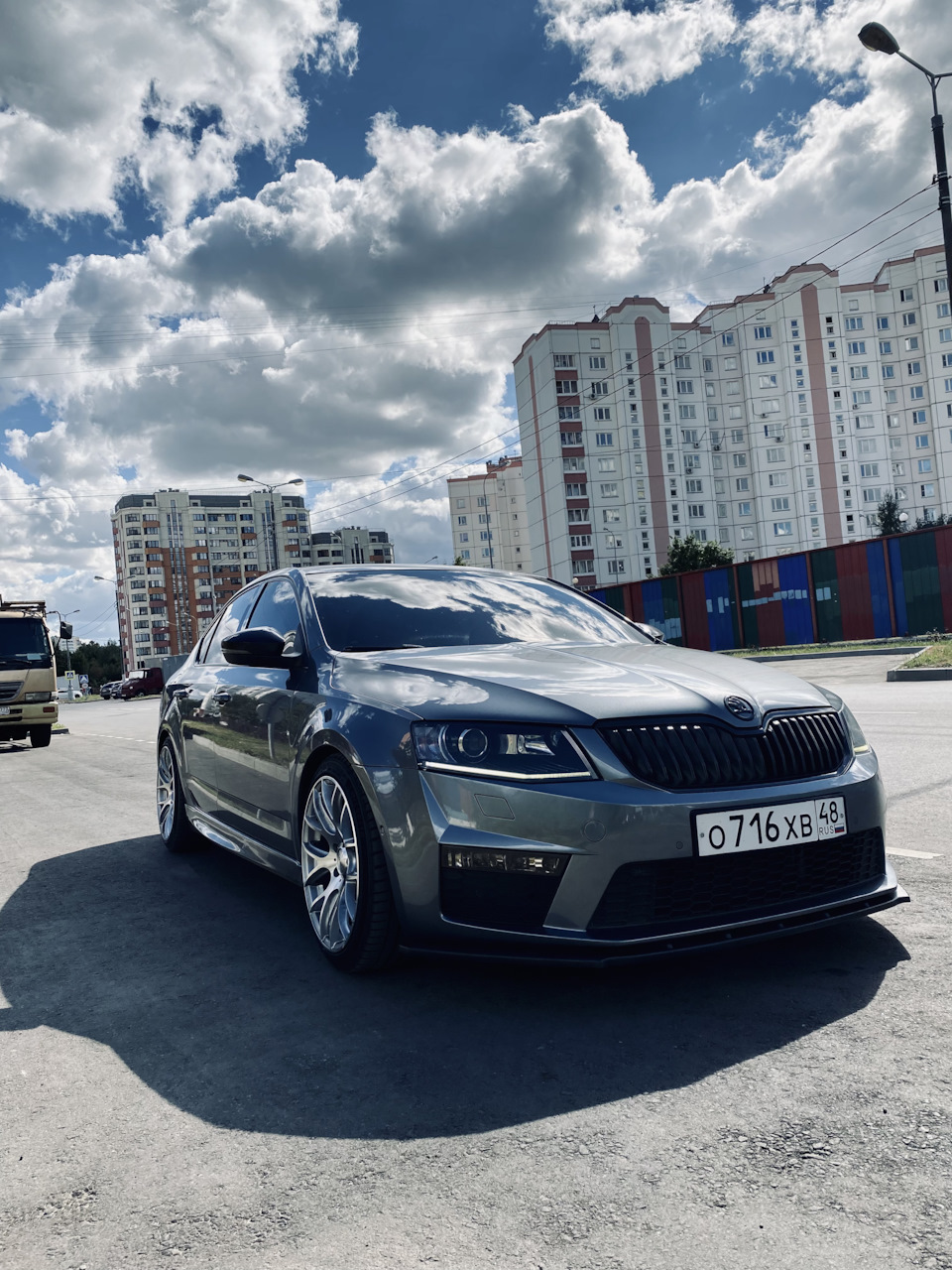 Передний бампер RS — Skoda Octavia A7 Mk3, 1,8 л, 2014 года | стайлинг ...