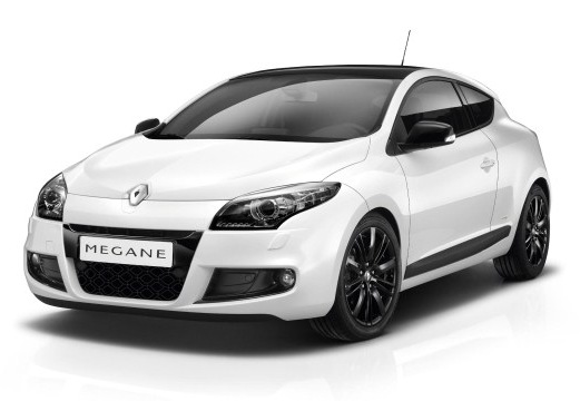 Фото бампера на Megane 3 GT Line — DRIVE2