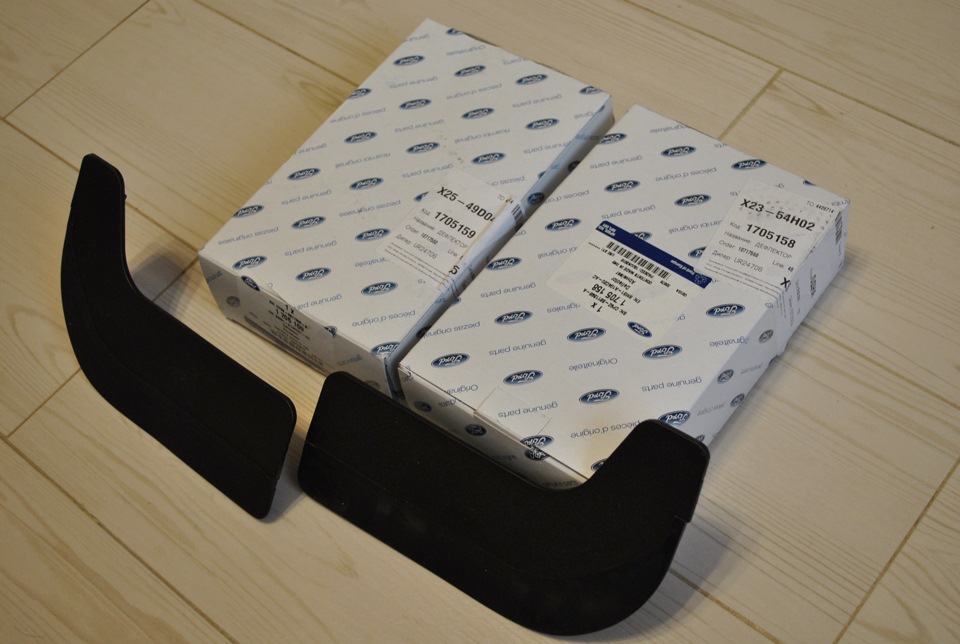 Задние локеры + брызговички порогов — Ford Focus Hatchback III, 1,6 л ...