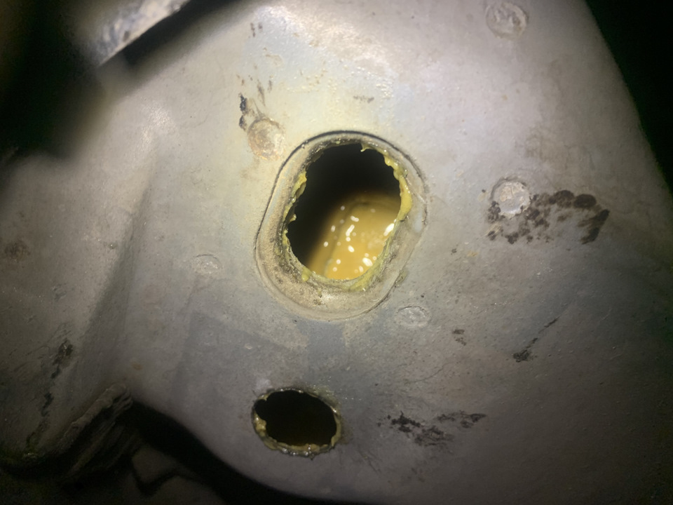 Антикор внутренних полостей — Toyota Camry (XV30), 2,4 л, 2005 года ...