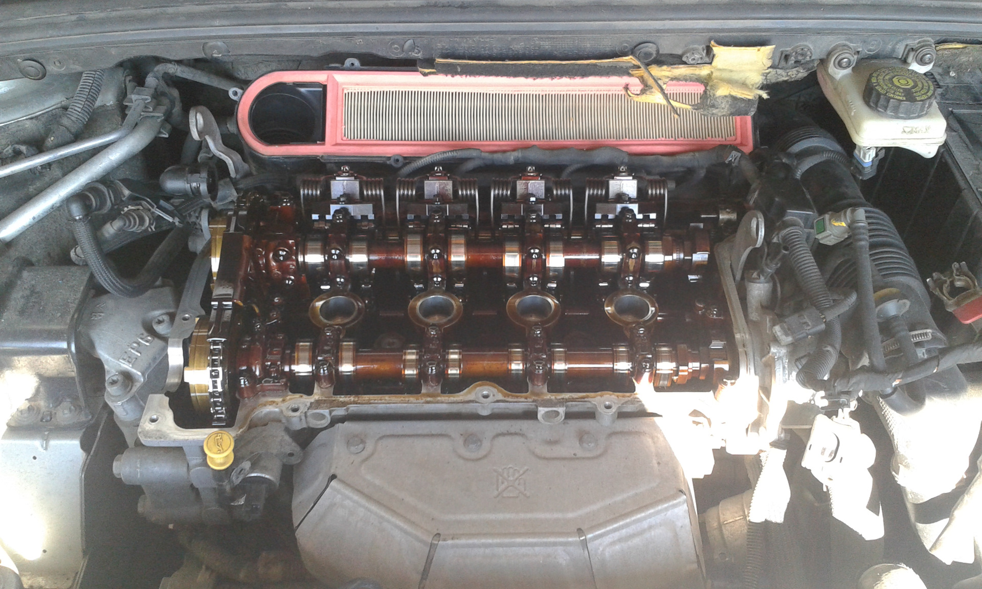 Замена свечей и прокладки клапанной крышки — Peugeot 308 (1G), 1,6 л ...