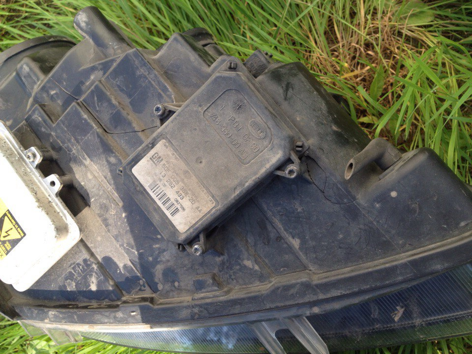 13262433 Кронштейн задней балки для Opel Astra J GM | Запчасти на DRIVE2