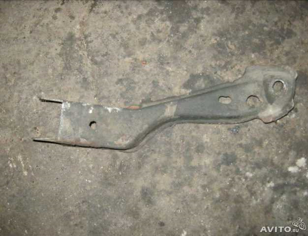 Замена подушки кпп. — Volkswagen Golf Variant (Mk3), 1,8 л, 1998 года ...