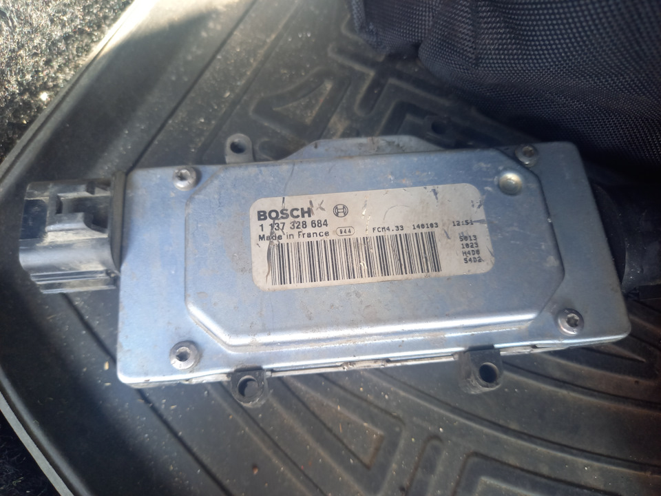 1137328684 Резистор вентилятора отопителя Ford | Запчасти на DRIVE2