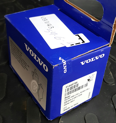 31445796 Комплект тормозных колодок. Задняя ось Volvo | Запчасти на DRIVE2