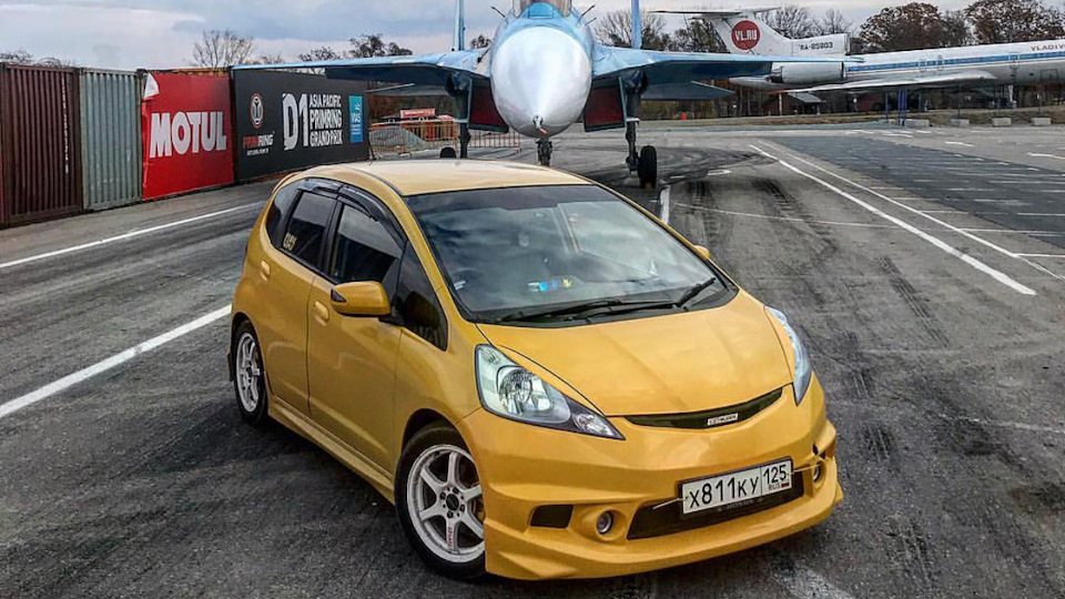 Honda Fit (2G) 1.5 бензиновый 2009 | Pikachu RS на DRIVE2