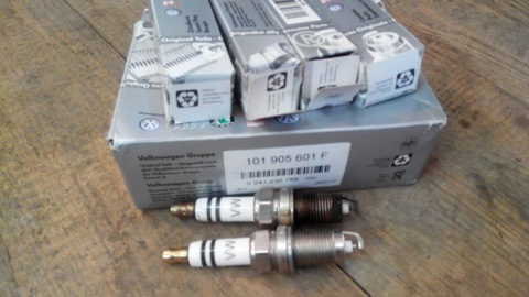 101905601F Свеча зажигания LongLife VAG | Запчасти на DRIVE2