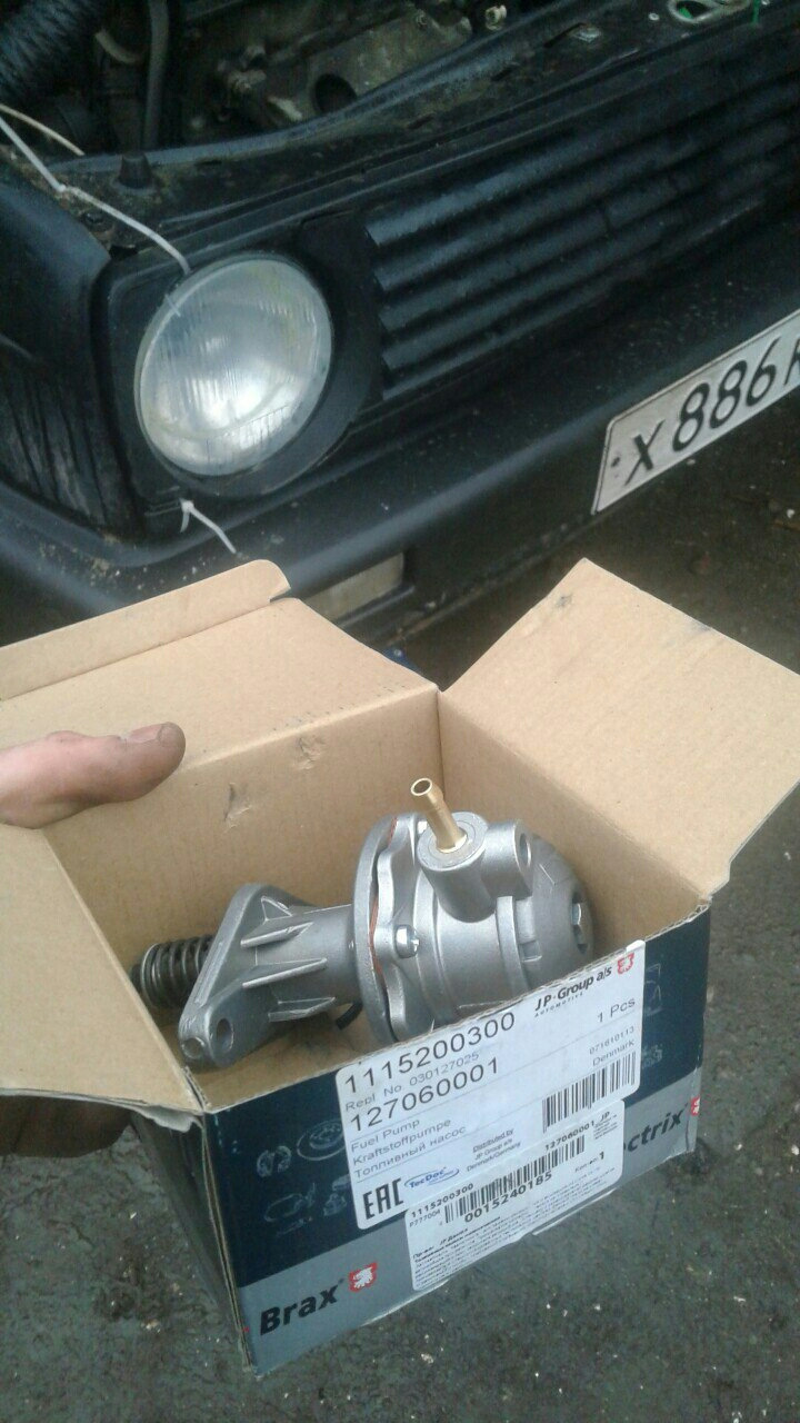 030127025 Топливный насос VAG | Запчасти на DRIVE2