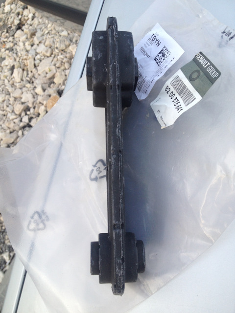 8200575641 Растяжка задняя подвески са RENAULT | Запчасти на DRIVE2