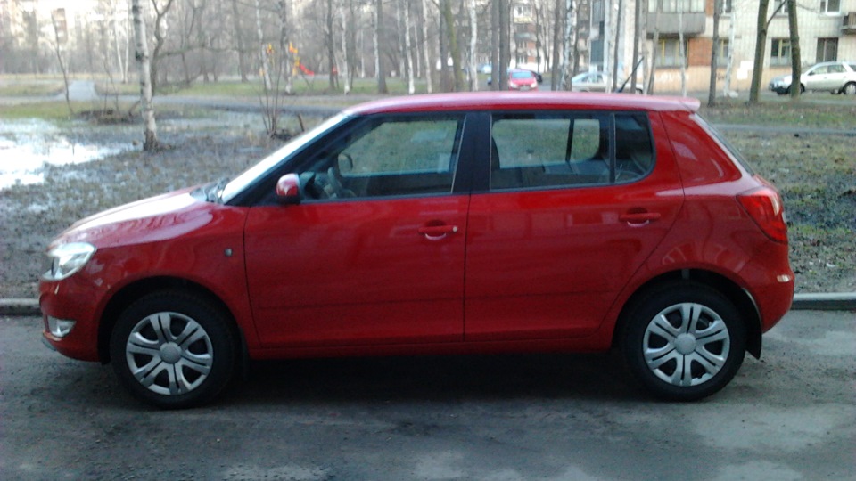 Skoda Fabia Mk2 1.2 бензиновый 2013 | RED. на DRIVE2