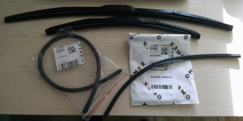 8521428090 Резинка щётки стеклоочистителя правого TOYOTA LEXUS ...