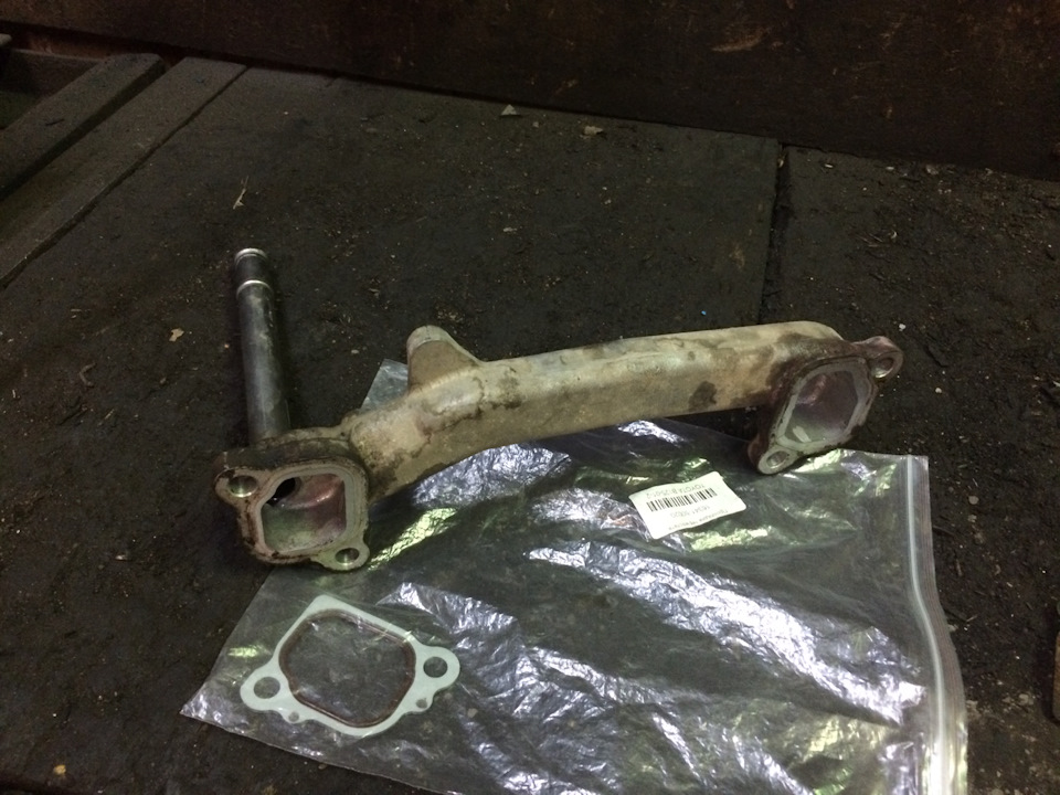 Замена сальника коленвала, прокладок корпуса термостата… — Toyota Land ...