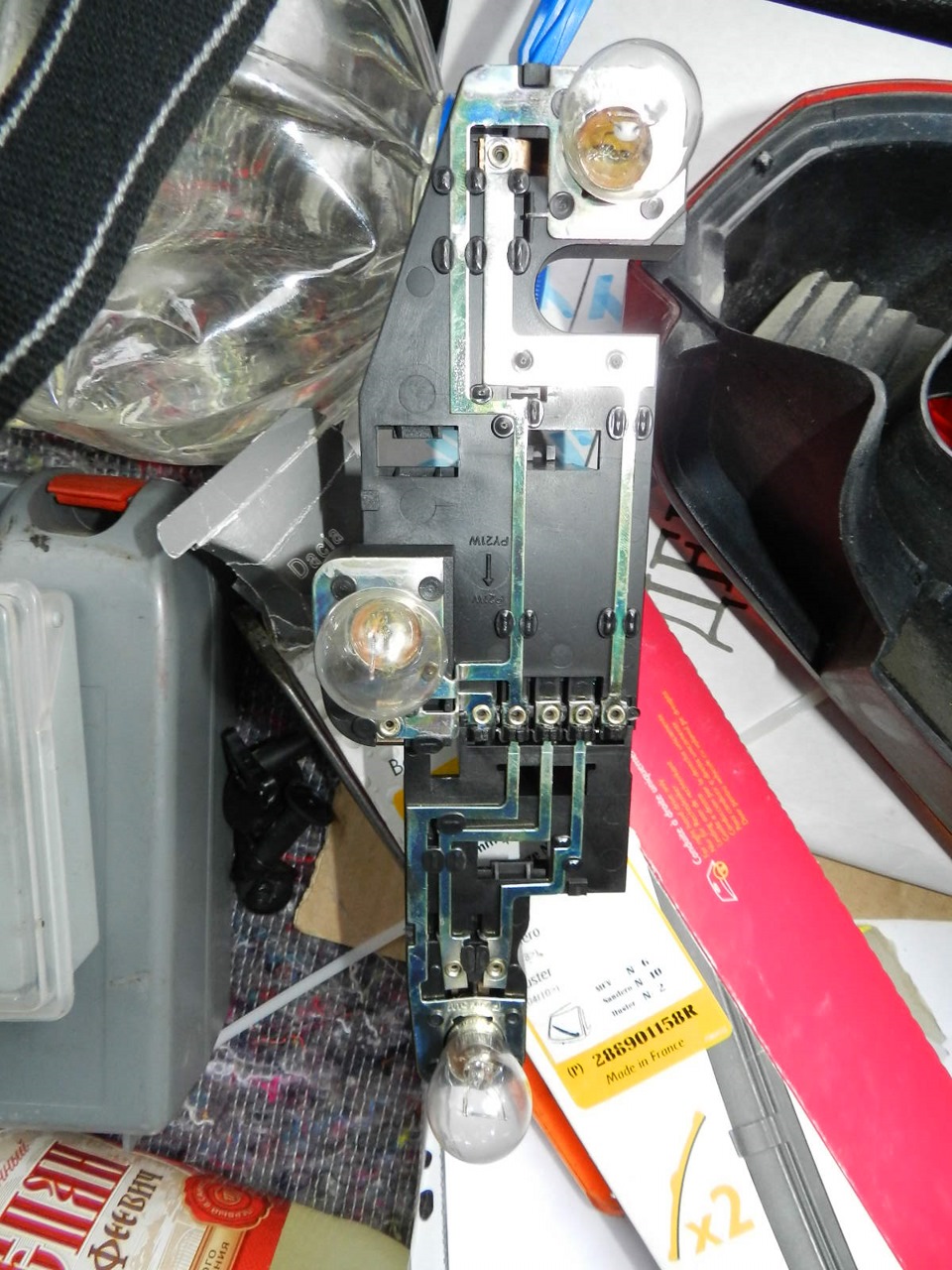 288901158R Комплект щеток стеклоочистителя RENAULT | Запчасти на DRIVE2