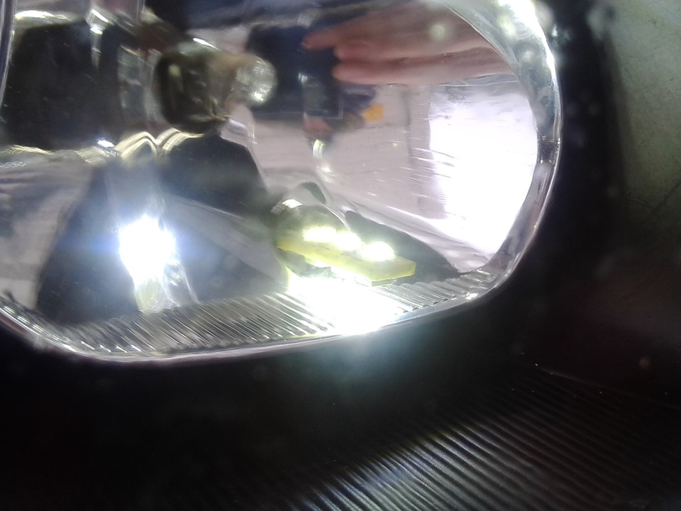 LED лампы в габариты — Lada Калина седан, 1,6 л, 2006 года ...