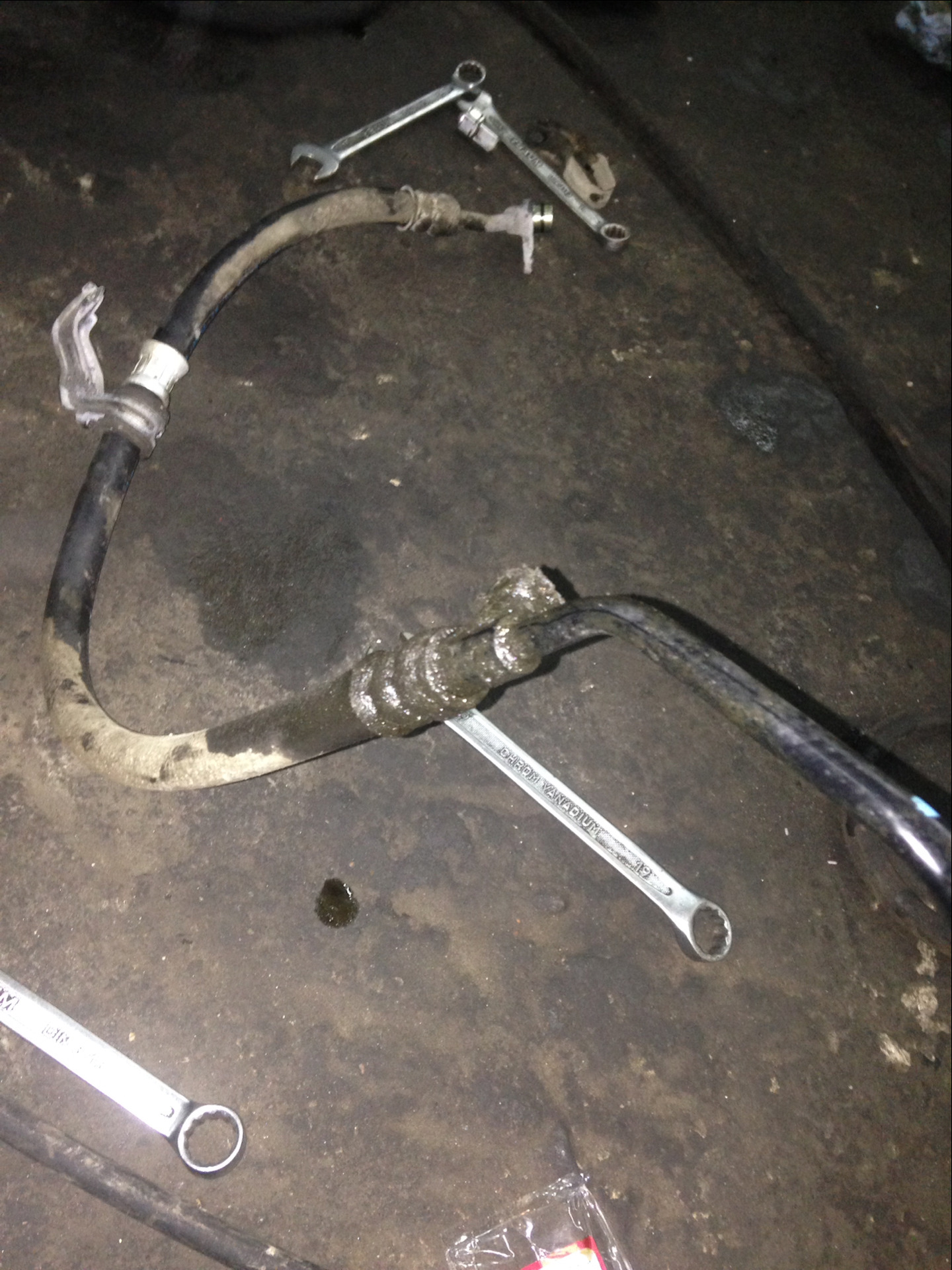 Шланг ГУР и жидкость — Honda Accord (7G), 2,4 л, 2007 года | визит на ...