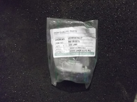 96190579 Боковой повторитель сигнала поворота / Daewoo, Chevrolet 97 ...