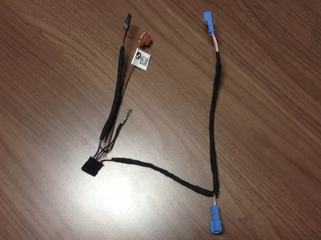 Лепестки на М-руль LCI BMW F10. Установка, кодирование. — BMW 5 series ...